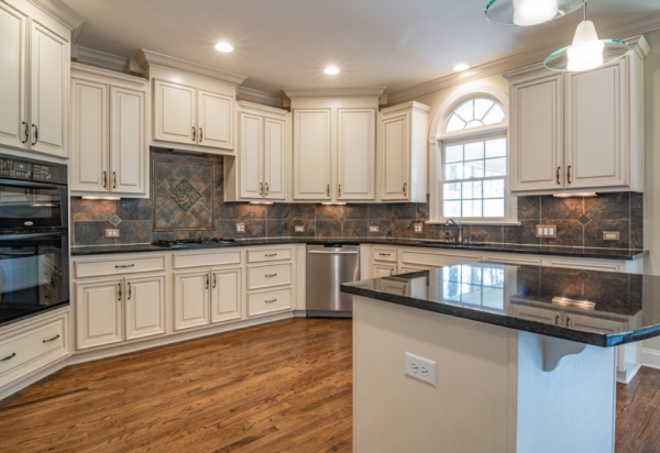 Comprehensive Guide to Kitchen Cabinet Materials | Cabinets 4 Less ...